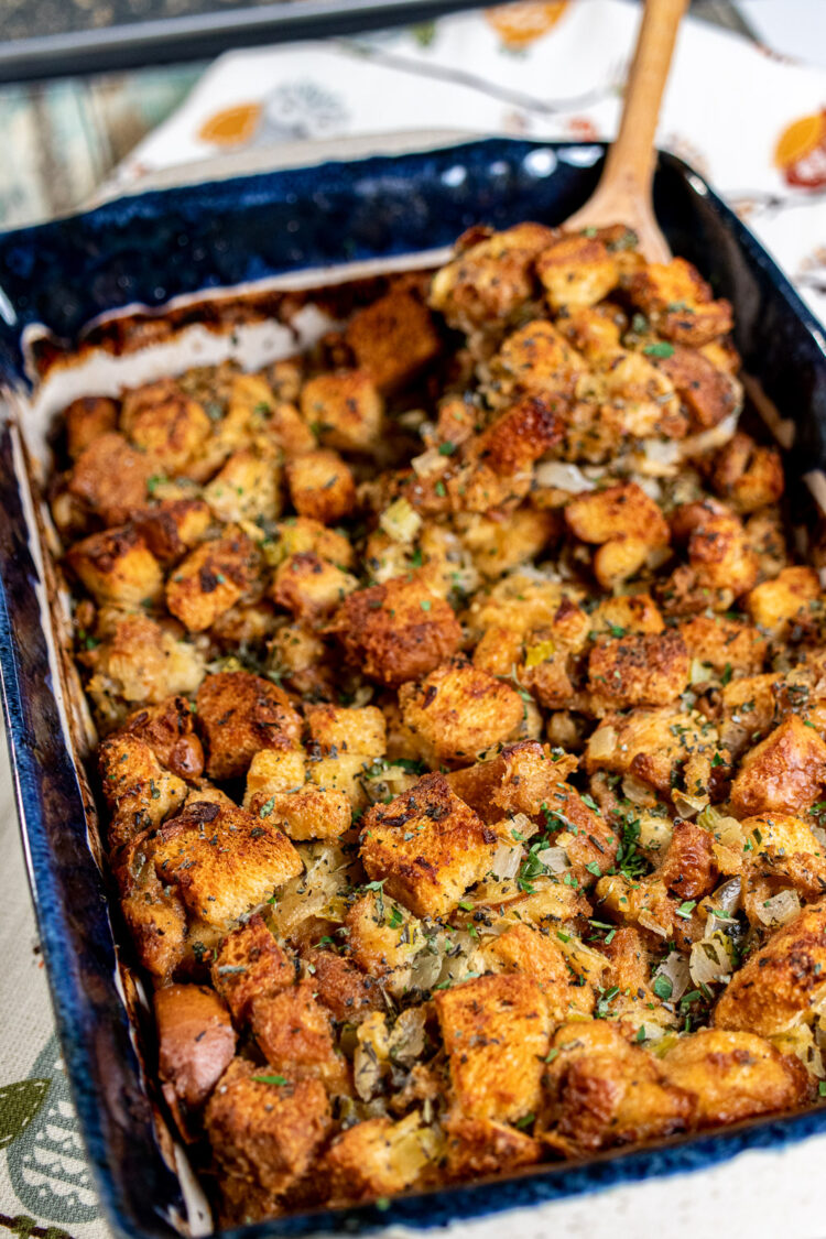 Classic Thanksgiving Stuffing How-To - The Night Owl Chef